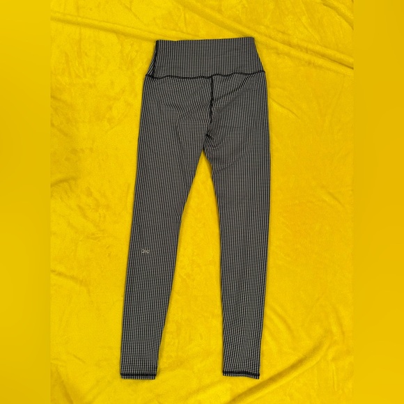 ALO Yoga | Pants & Jumpsuits | Alo Yoga Airtech Highwaist Micro ...